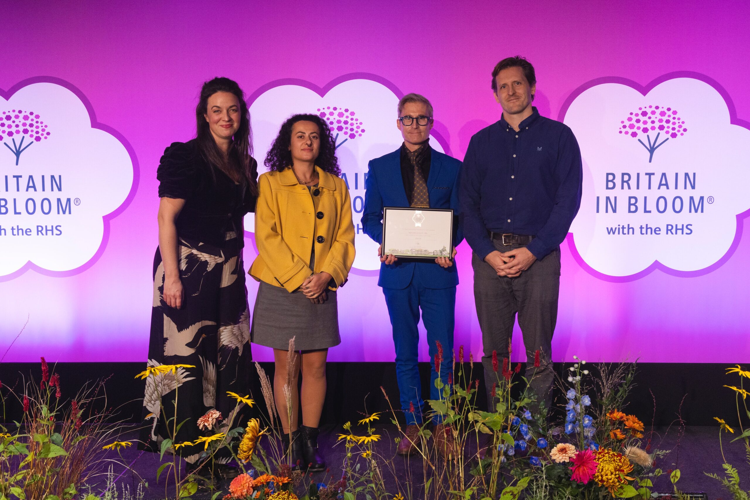 Team London Bridge wins 'London in Bloom' and 'Britain in Bloom' awards ...